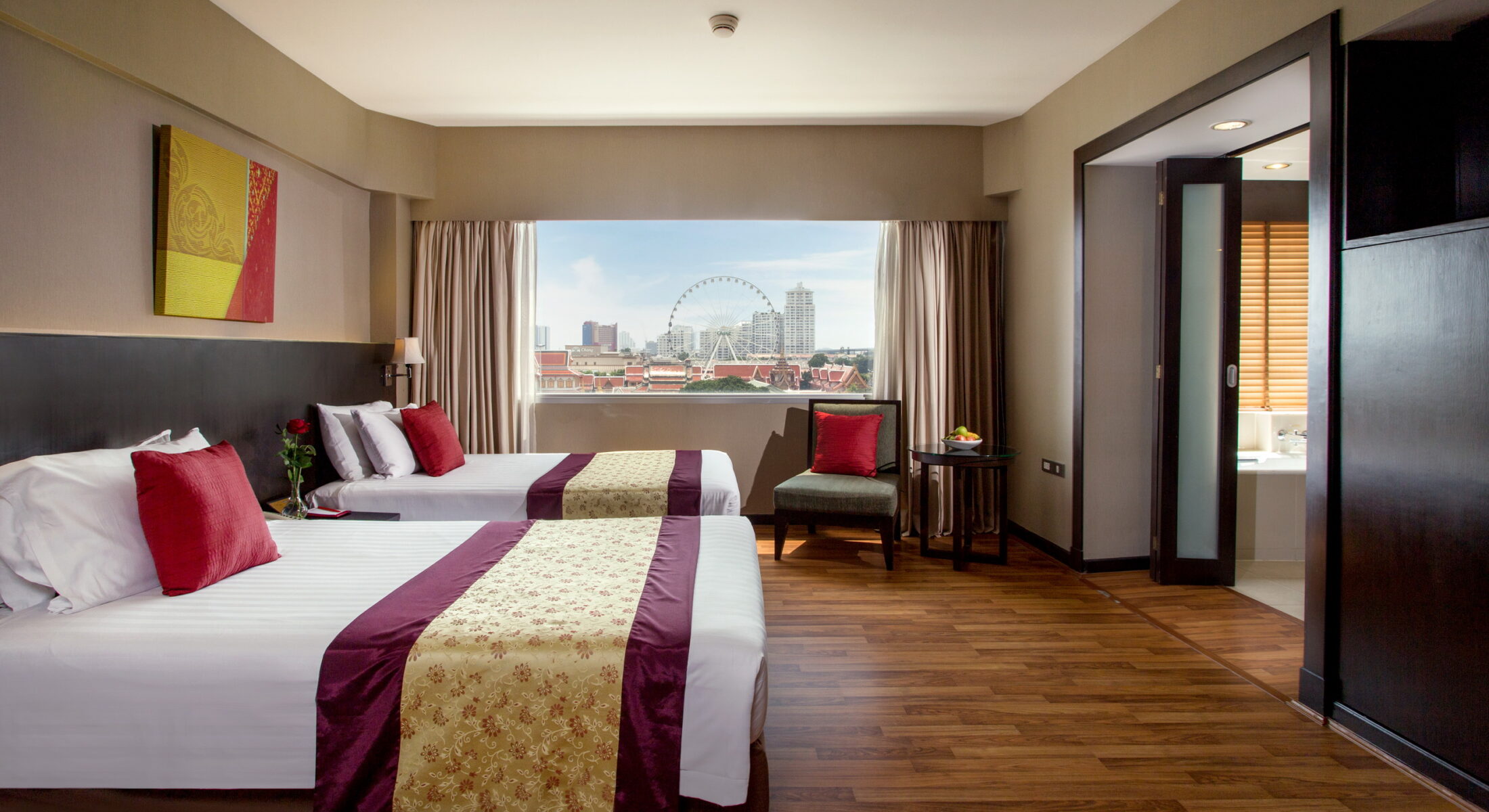 Grand Deluxe Rooms - Ramada Plaza by Wyndham Bangkok Menam Riverside